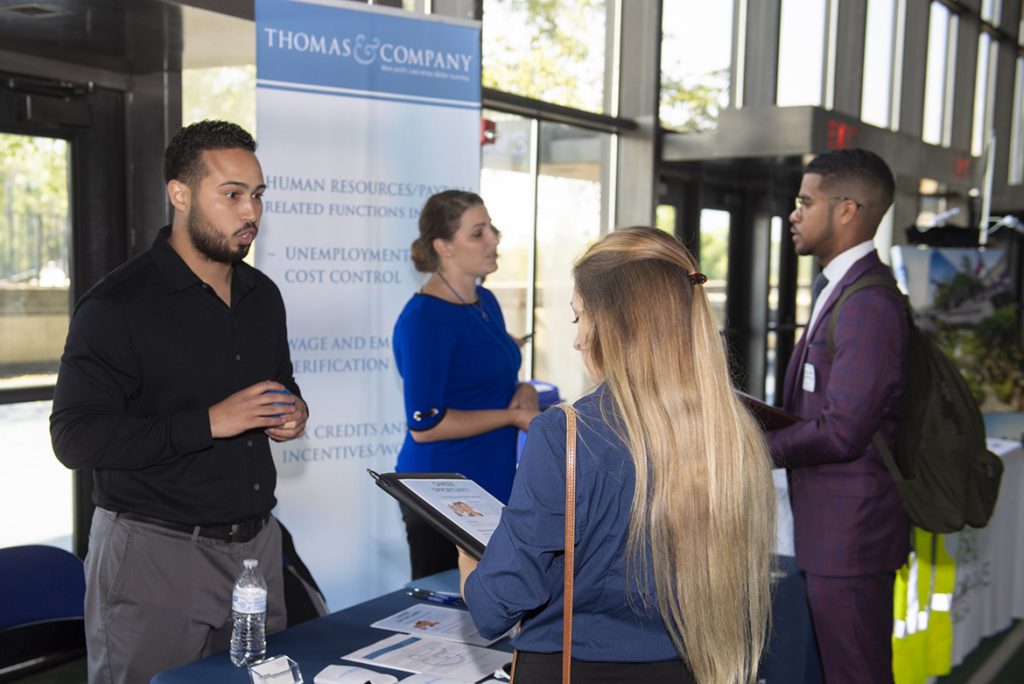 MTSU career center works to prepare job-ready students, alumni [+VIDEO] – MTSU News
