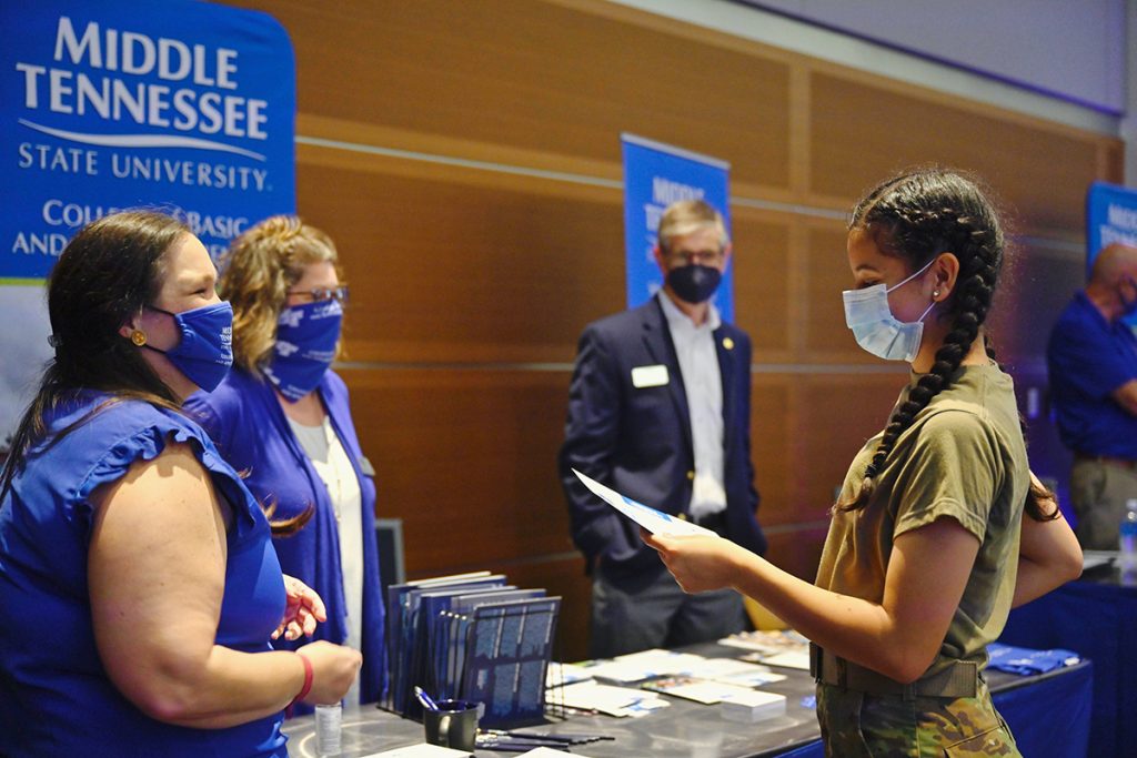 14-city True Blue Tour showcases MTSU program variety, quality to prospective students [+VIDEO ...